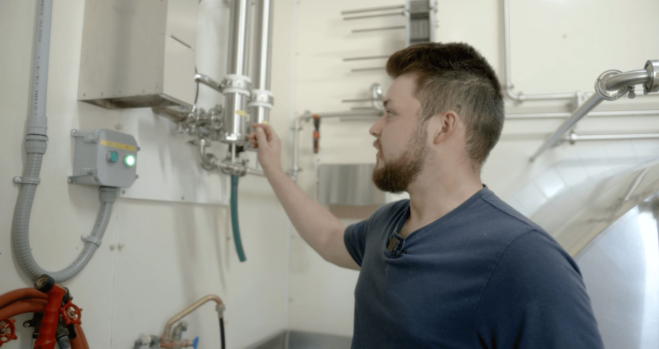 How can dairy farmers save energy when cooling milk on the farm ...