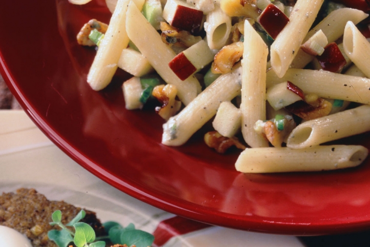Apple and Blue Ermite Cheese Pasta | Canadian Goodness