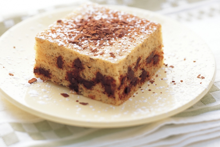 Banana Chocolate Chip Snacking Cake | Canadian Goodness