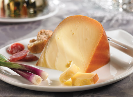 Gouda all ways, with Drinks | Canadian Goodness