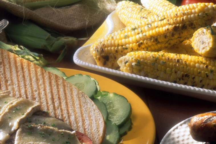 Grilled Corn on the Cob with Tarragon Butter | Canadian Goodness