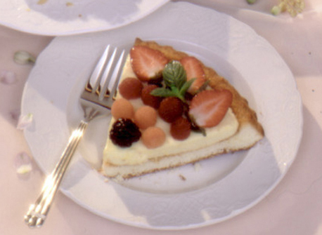 Lemon Berry Flan | Canadian Goodness