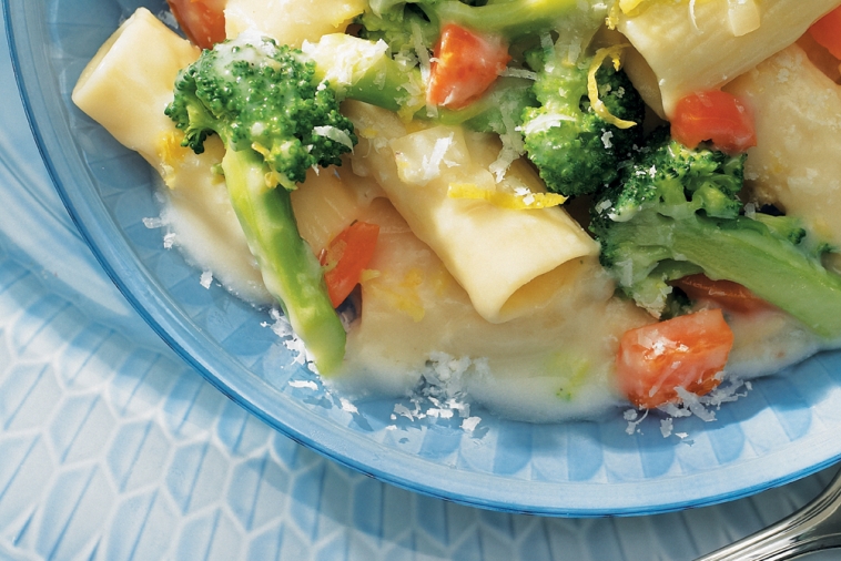 Rigatoni with Garlic & Broccoli | Canadian Goodness