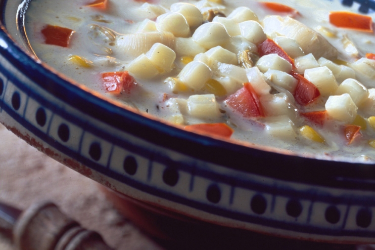 Scallop Chowder with Tomatoes and Canadian Provolone | Canadian Goodness