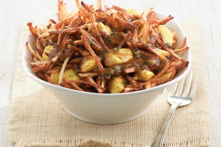 Thai Curry poutine | Canadian Goodness