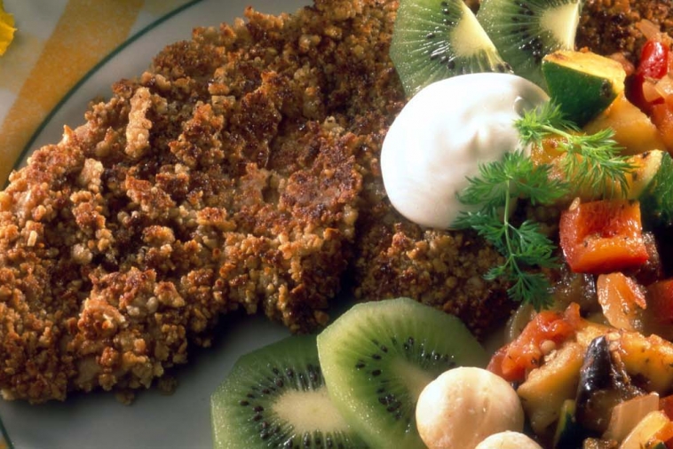 Veal Scallops with Macadamia Nuts | Canadian Goodness