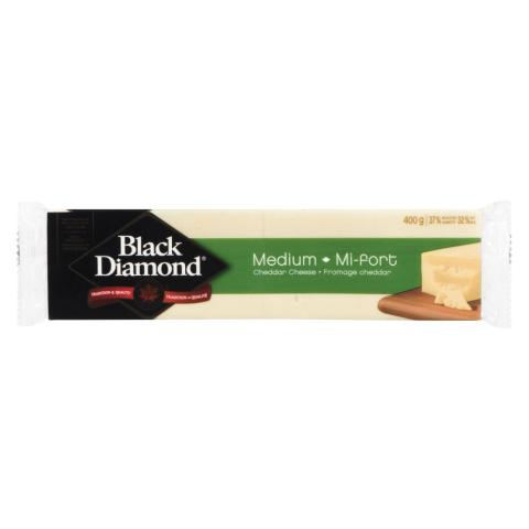 Black Diamond Medium White Cheddar 400g | Canadian Goodness