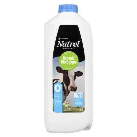 Natrel Organic Skim Milk 0% M.F. 2L | Canadian Goodness