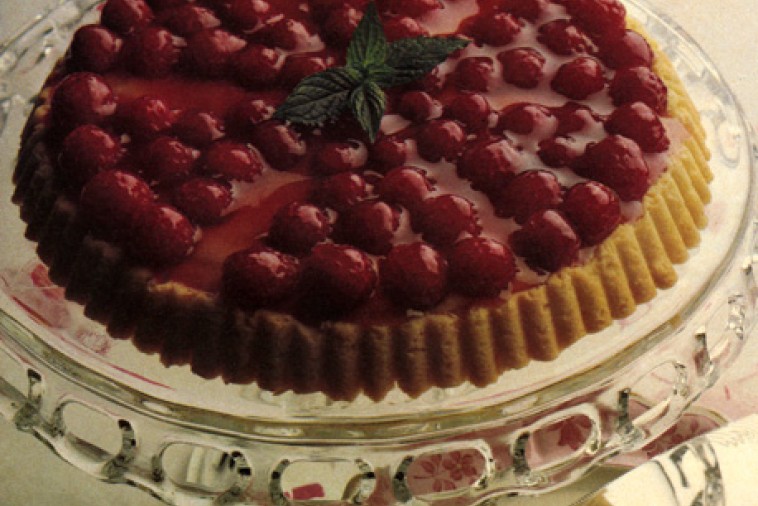 Raspberry Flan | Canadian Goodness